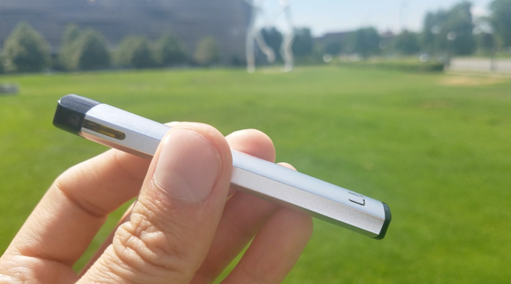 Wellon Lux Pod Vape Review - VapePassion.com