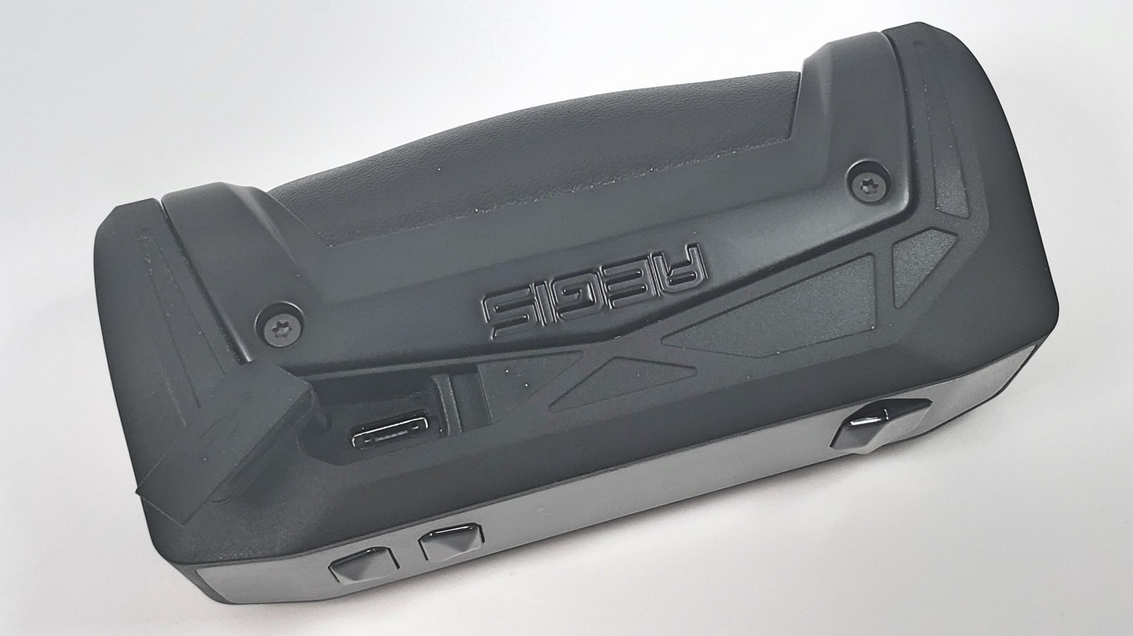 Geekvape Aegis Max Kit Review - VapePassion.com