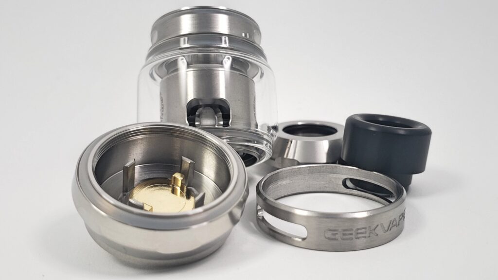 Review of the Geekvape Aegis Legend 2 - VapePassion.com